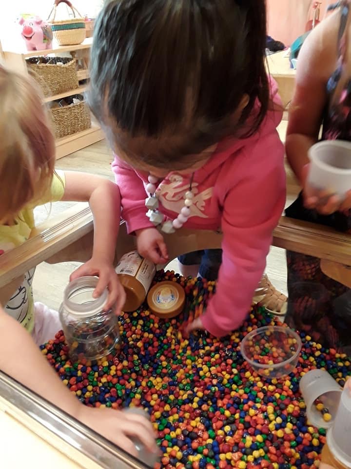 Scooping and Pouring Coloured Chick Peas | Tiny Hoppers